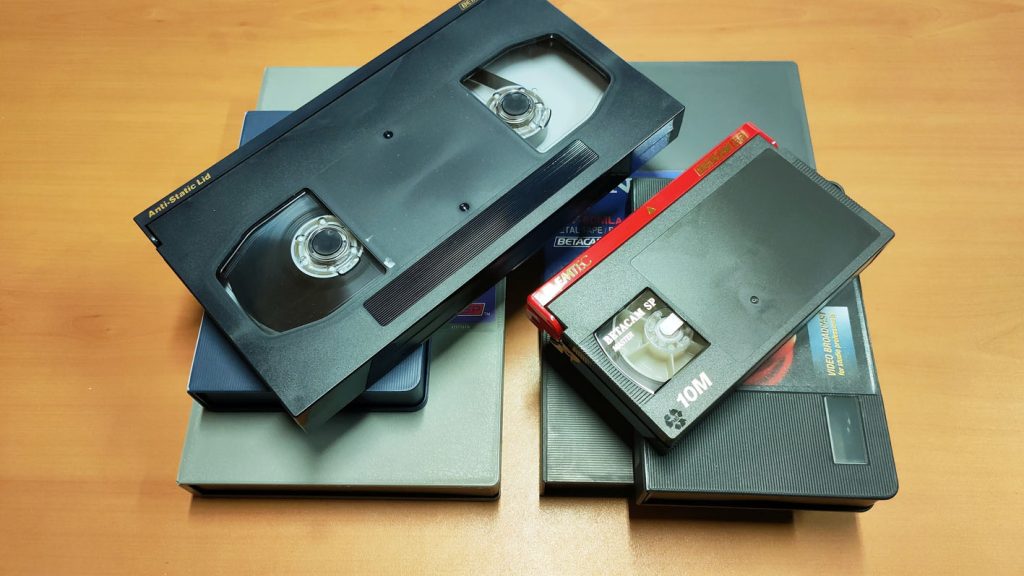 Vídeo 8, HI8 y Digital 8, la familia de cintas de vídeo Sony para sus videocámaras domésticas y ...